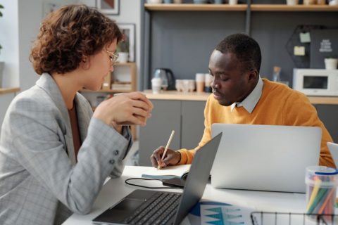 Ayuda del director de una tesis doctoral
